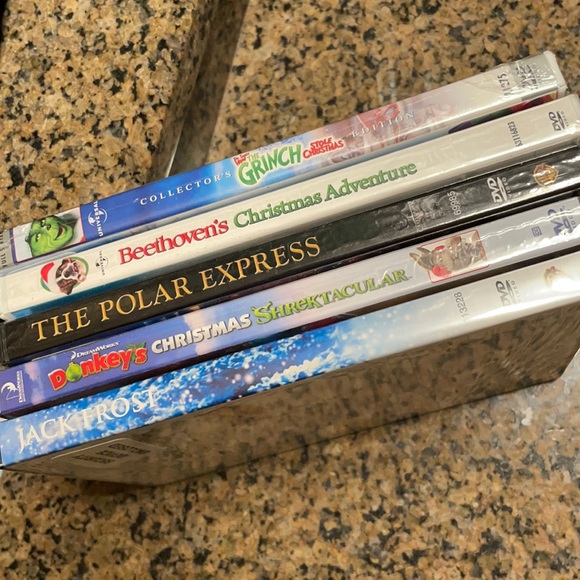 Media | Christmas Movie Night Bundle 5 Dvds Grinch Polar Express ...